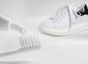 How to Clean White Leather Shoes and Sneakers: 8 Easy DIY Tips ...