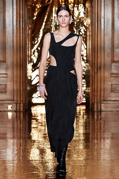 7 Fall 2020 Fashion Trends You Really Should Avoid - fountainof30.com