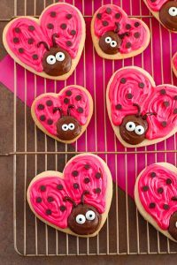 Adorable Valentine’s Day Love Bug Cookies (Gluten-Free & Easy to Make ...
