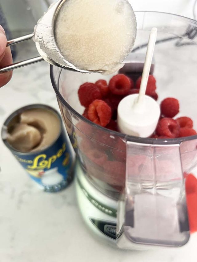 Healthy Naturally Red White And Blue Frozen Popsicles With Fresh ...